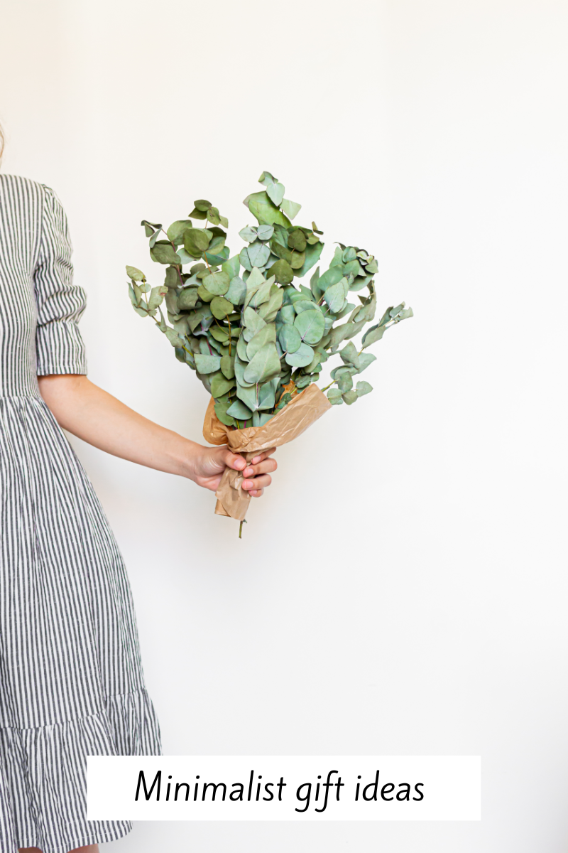 15 Affordable Best Minimalist Gift Ideas Without the Clutter - Simple ...